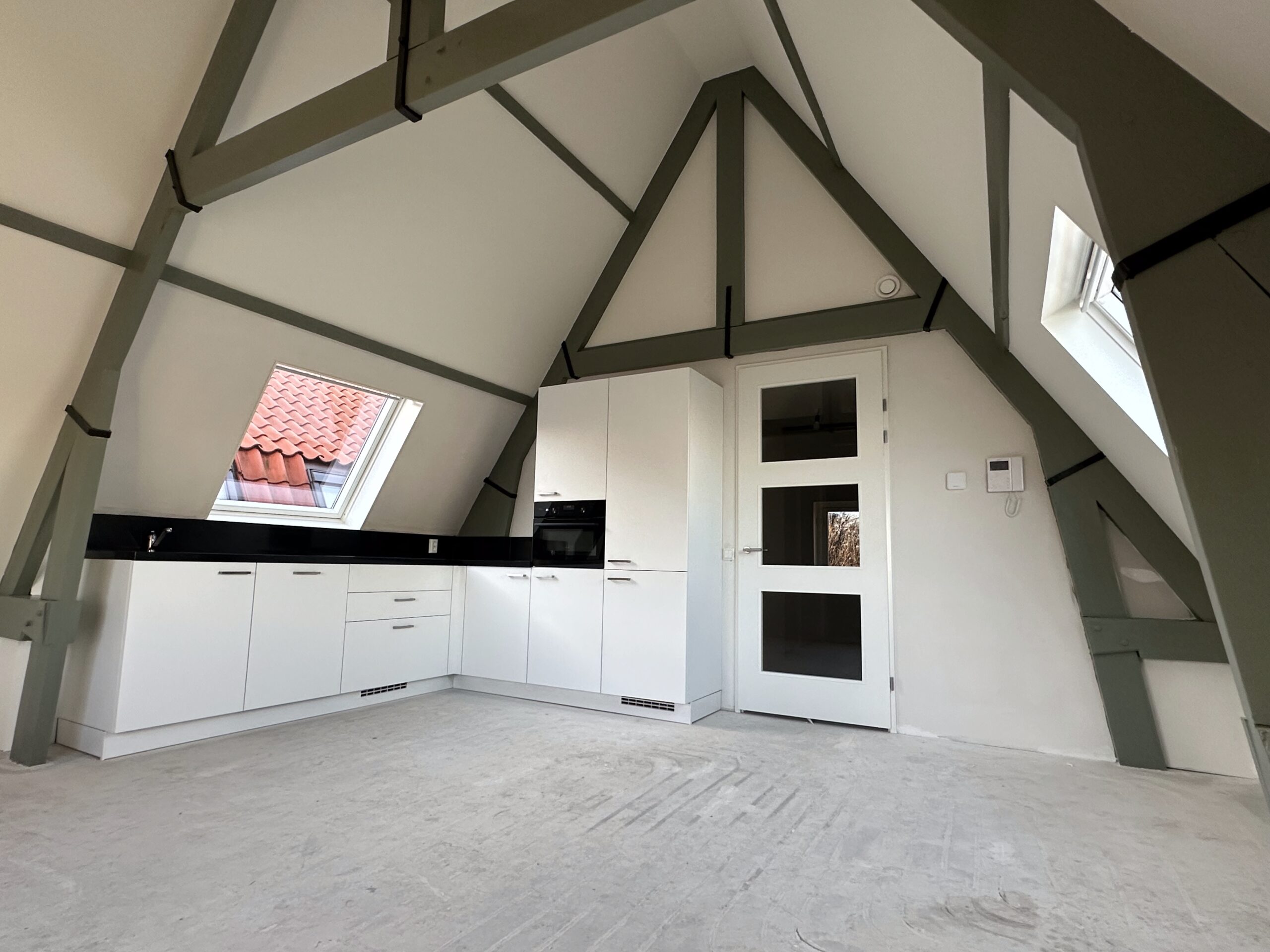4 app Koningshof 82A t/m 82D Beverwijk – C. Nelis